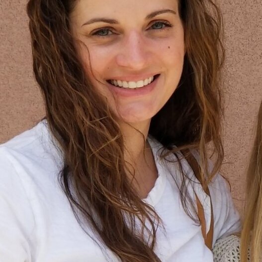 Book Services in Mesa, AZ with Alison