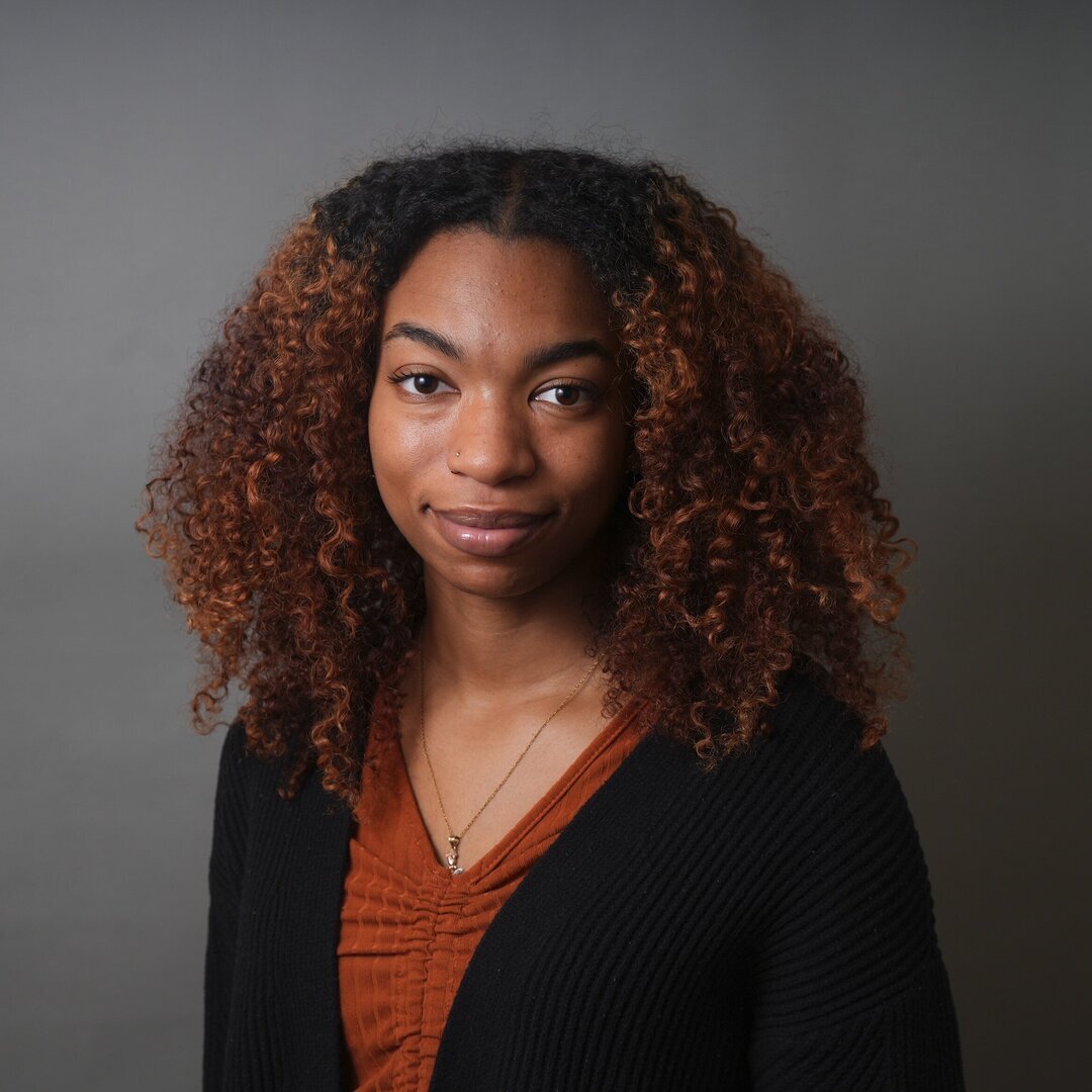 Book Services in Champaign, IL with Alexandria