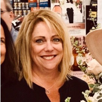 Book Services in Londonderry, NH with Kristin