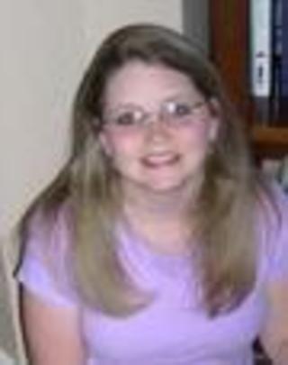 Book Services in Conroe, TX with Dara