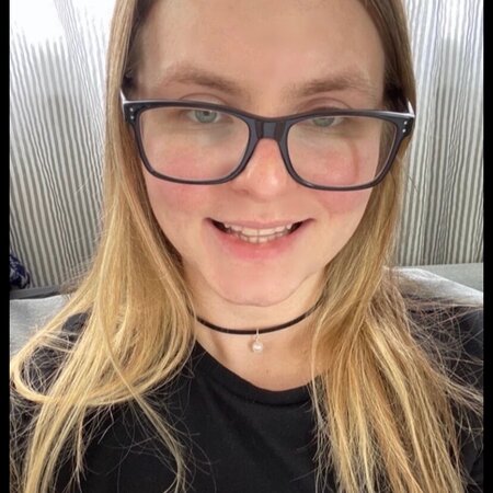 Book Services in Bellevue, WA with Yuliya