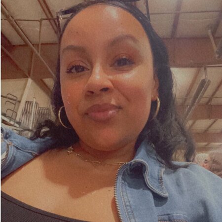 Book Services in Seattle, WA with Keshia