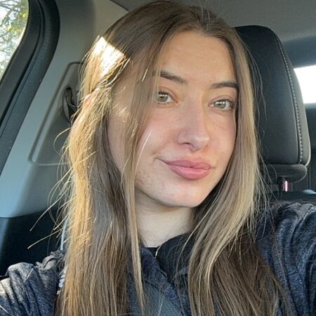 Book Services in Port Saint Lucie, FL with Carly