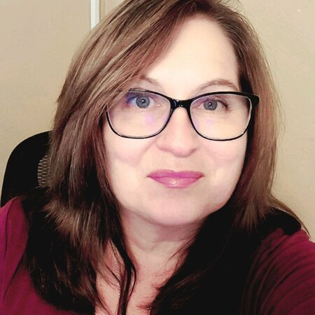 Book Services in Brandon, FL with Amy