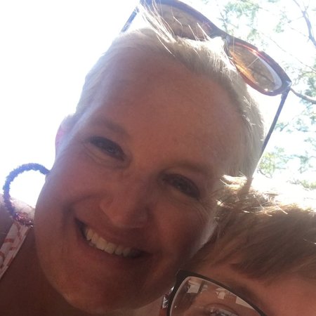 Book Services in Painesville, OH with Tracy