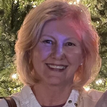 Book Services in Lake Placid, FL with Colleen