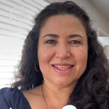 Book Services in Fort Lauderdale, FL with Tania