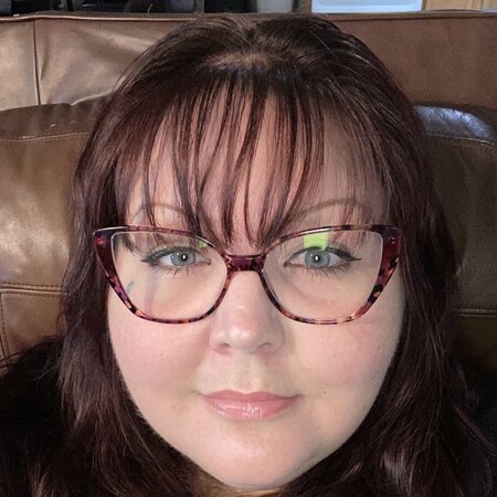 Book Services in Rogers, AR with Michelle