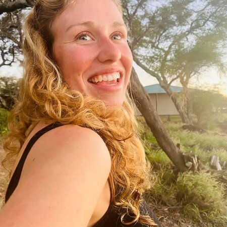 Book Services in Kunia, HI with Colleen