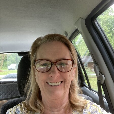 Book Services in Spartanburg, SC with Holly