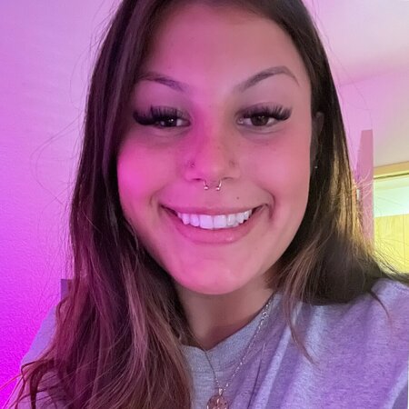 Book Services in Oceanside, CA with Emilea