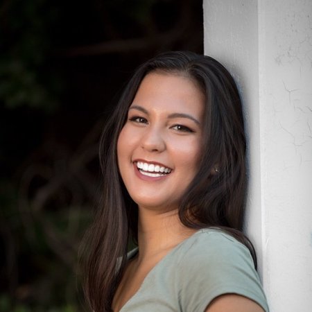 Book Services in Freehold, NJ with Amanda