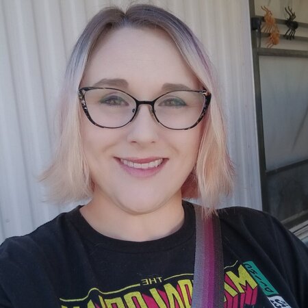 Book Services in Tucson, AZ with Alison