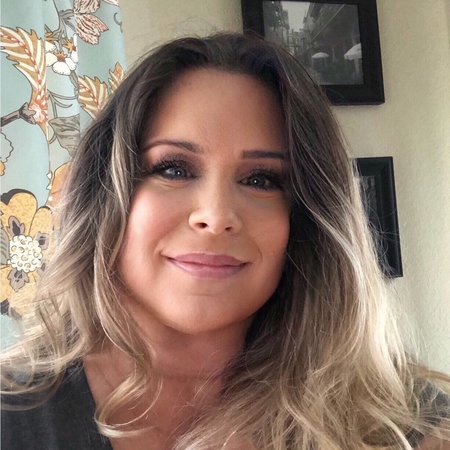 Book Services in Kirkland, WA with Teena