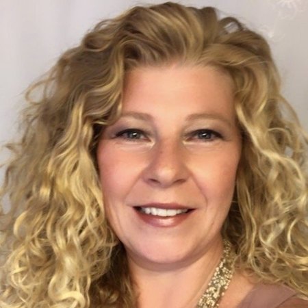 Book Services in Worcester, MA with Amy
