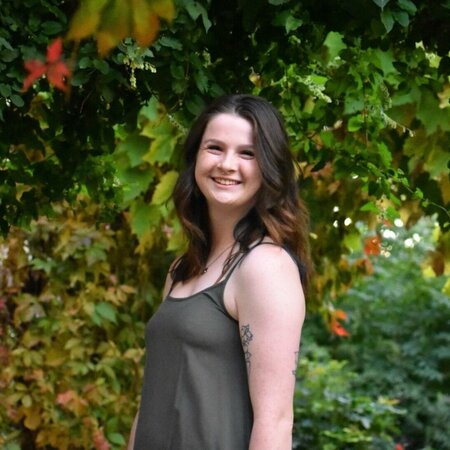 Book Services in Tucson, AZ with Emily