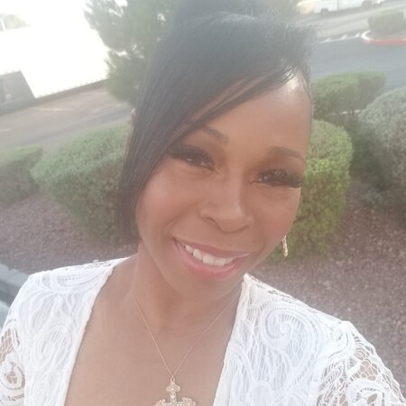 Book Services in Las Vegas, NV with Devonna