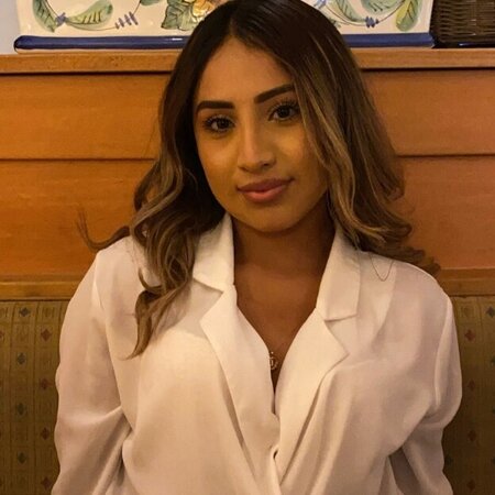 Book Services in Los Angeles, CA with Fabiola