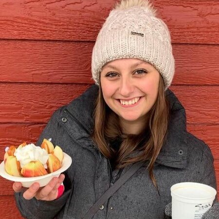 Book Services in Holmen, WI with Sarah