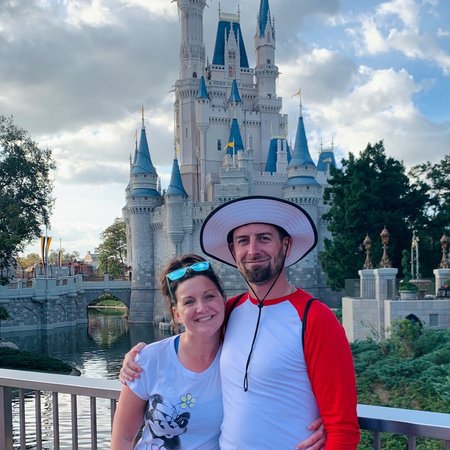 Book Services in Fort Wayne, IN with Jennifer