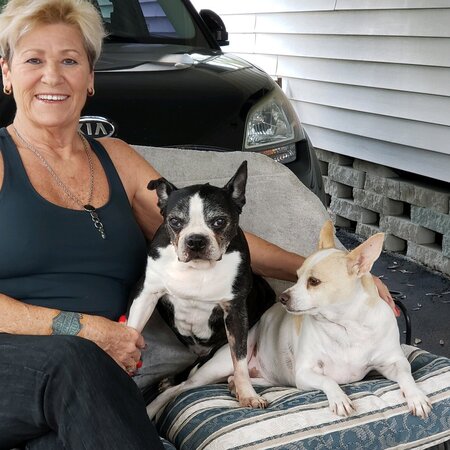 Book Services in Saint Petersburg, FL with Diana