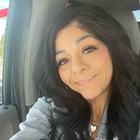 Book Services in Reno, NV with Jessica