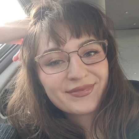 Book Services in Renton, WA with Julia