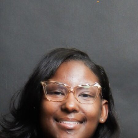 Book Services in Florence, SC with Janeisha