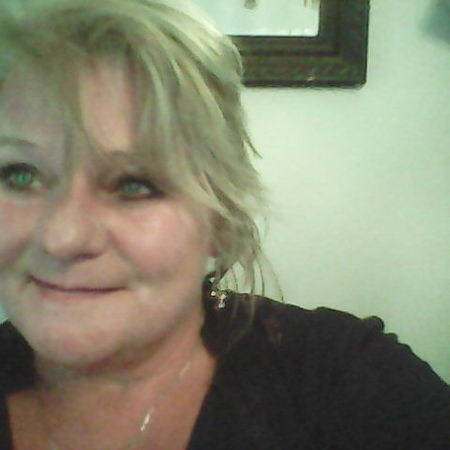 Book Services in Mabank, TX with Patricia