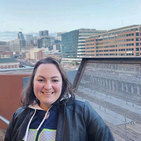 Book Services in Tacoma, WA with Christina
