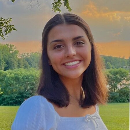 Book Services in Wheaton, IL with Isabel