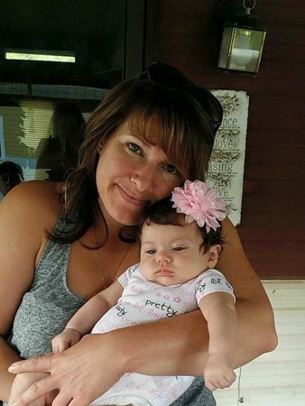 Book Services in Dayton, OH with Amber