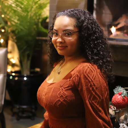 Book Services in Ellenwood, GA with Amber