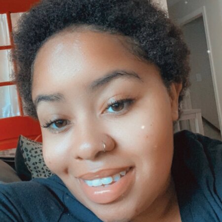 Book Services in Annapolis, MD with Monet