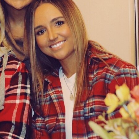 Book Services in Miamisburg, OH with Mckenzie