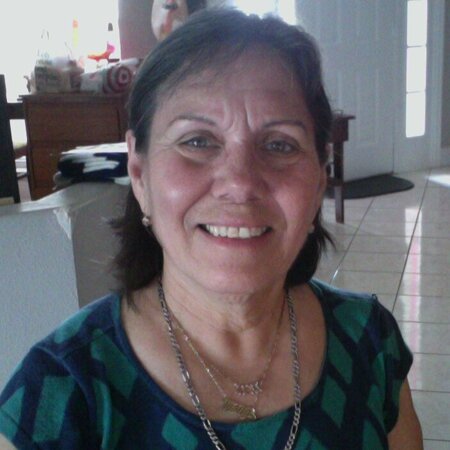 Book Services in Orlando, FL with Maritza