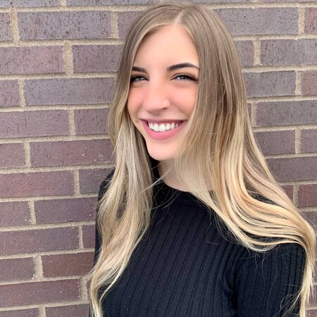Book Services in Portland, OR with Ashley