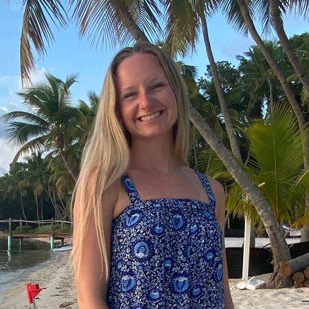 Book Services in Jacksonville, FL with Emma