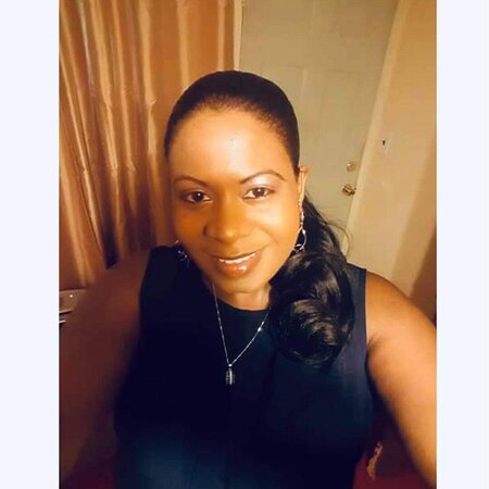 Book Services in Brooklyn, NY with Deslyn