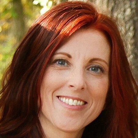 Book Services in Harrisburg, NC with Amy