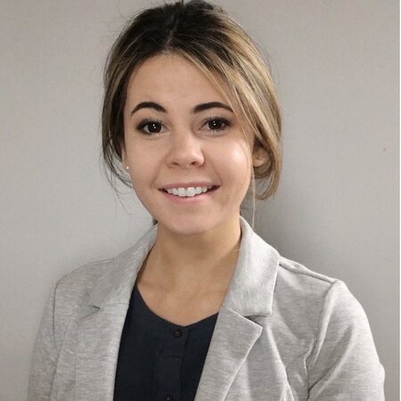 Book Services in Allentown, PA with Kimberly