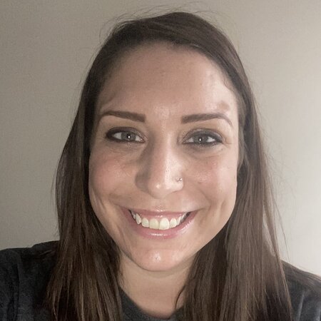 Book Services in Romeoville, IL with Allison T.