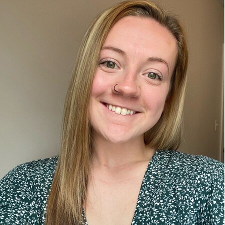 Book Services in Pawtucket, RI with Emma