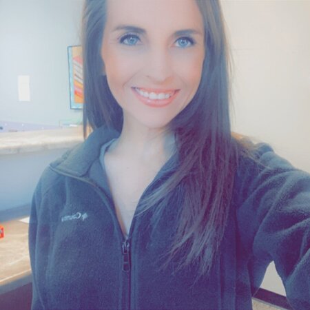 Book Services in Bryant, AR with Erynn