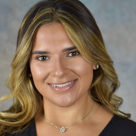 Book Services in Naples, FL with Alyssa