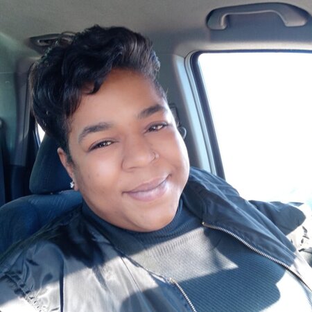 Book Services in Richmond, VA with Yvette