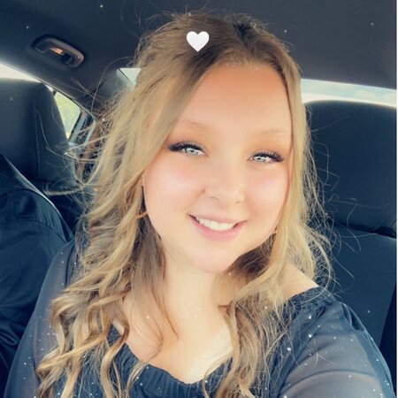 Book Services in Toledo, OH with Mariah