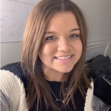 Book Services in Las Vegas, NV with Alyssa