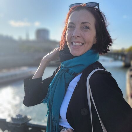 Book Services in Burbank, CA with Vanessa