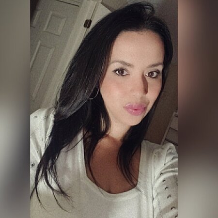 Book Services in Auburn, NH with Velinda